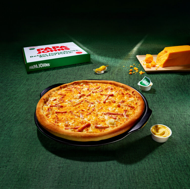 Papa Johns lanza su nueva especialidad Cheddar Crunch: una alternativa ...